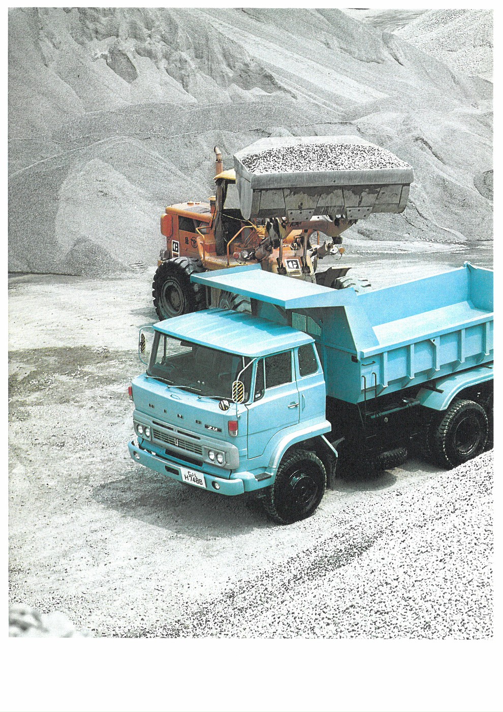 Photo: Hino ZM 02 | Hino ZM 1975 album | Dutch Model Truck Club | Fotki ...